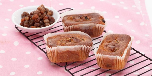 Melinda’s Gluten Free Goodies – Vegan Sultana Blondie Mini Loaves